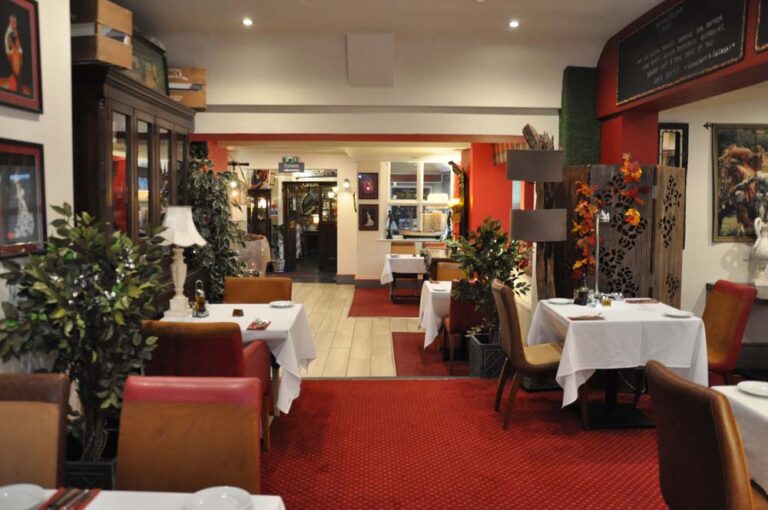 Eat at The Beaufort Raglan