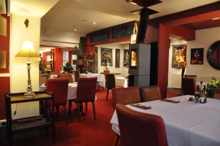 Eat at The Beaufort Raglan