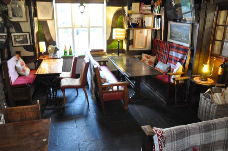 Eat at The Beaufort Raglan