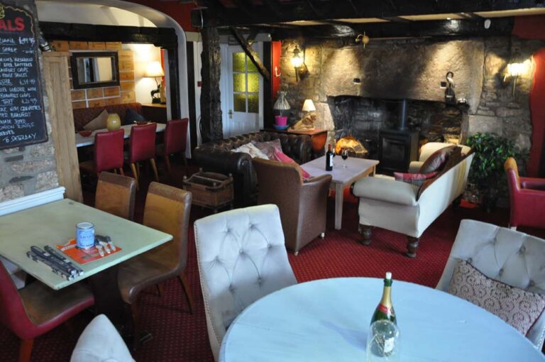 Eat at The Beaufort Raglan