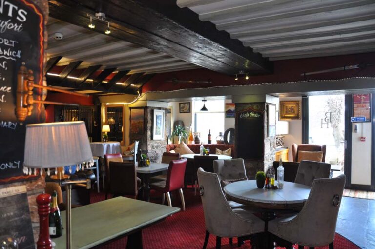 Eat at The Beaufort Raglan